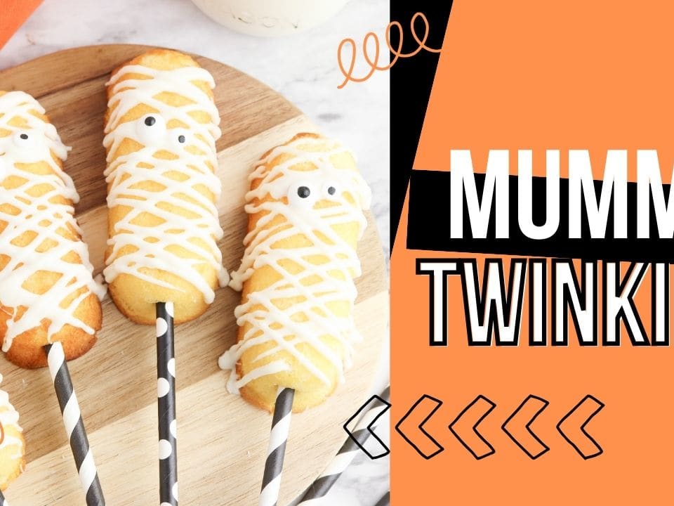 mummy cakesicles