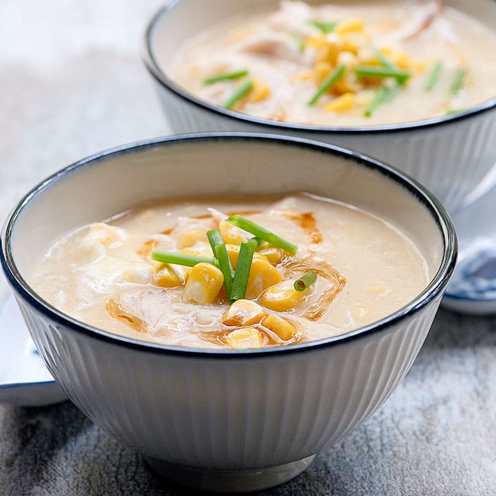 how do you make chicken sweetcorn soup